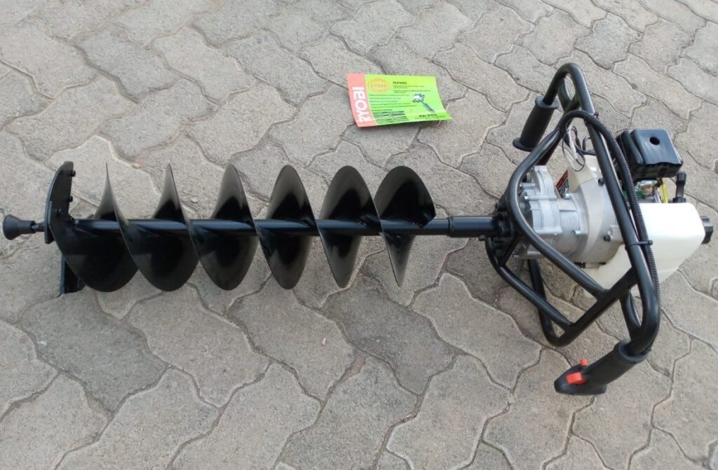 Ryobi Earth Auger - KJ MACHINERY KENYA TRADING